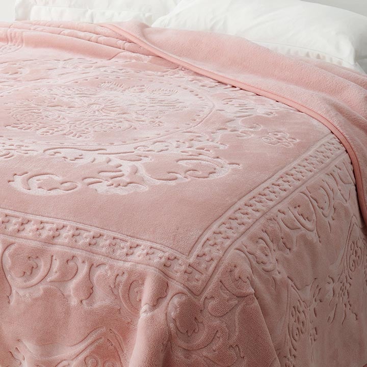 Verona Blankets Pink