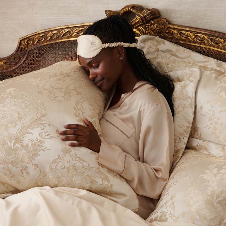 Donatella Emperor Comforter Set