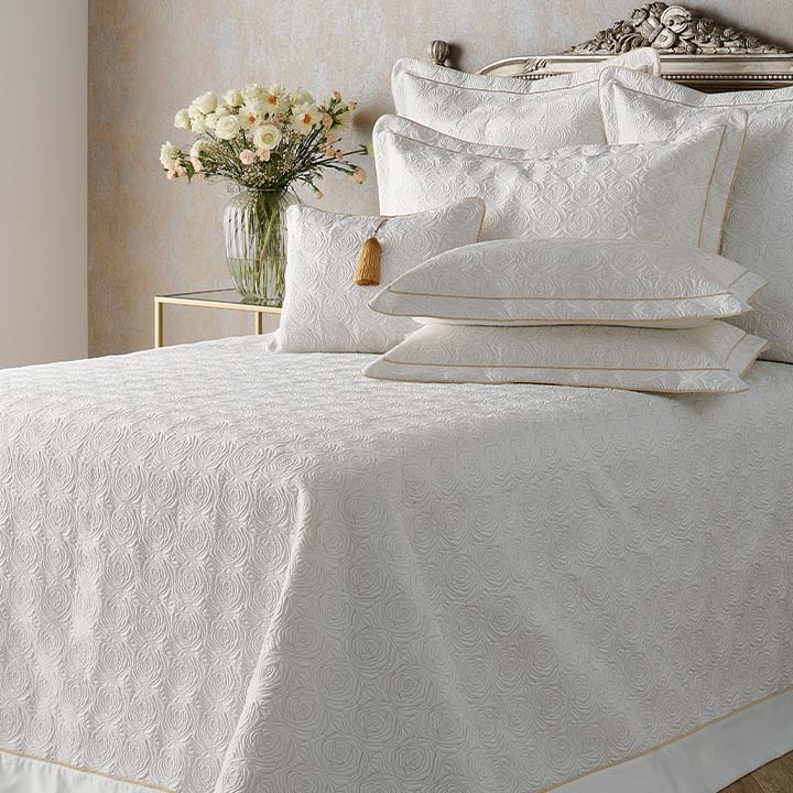 Duchess Emperor Bedspread Bedding Set