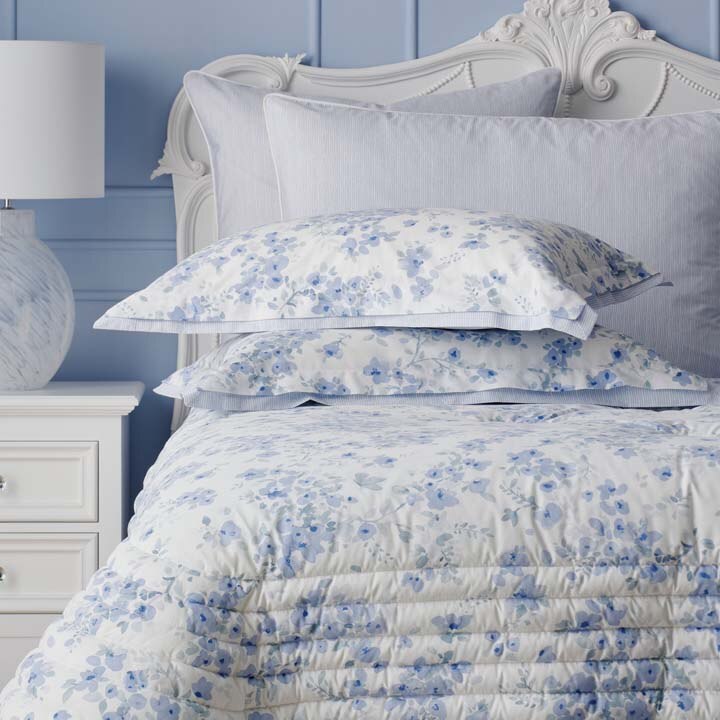 Maya Continental Comforter Set