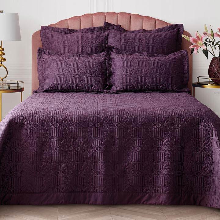 Violet Continental Bedspread Set